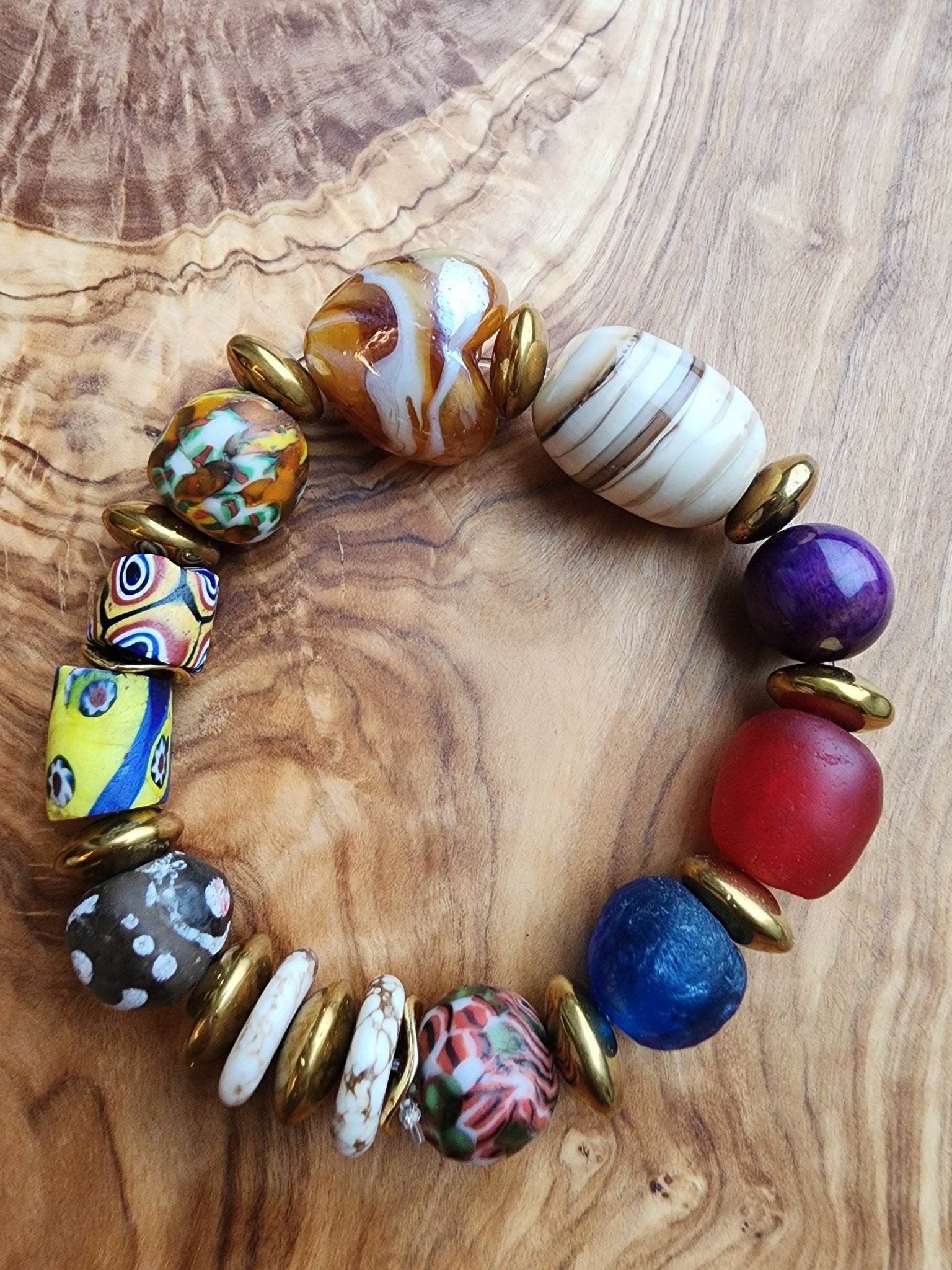Caramel Cream Radiant Heart Bracelet - Elegant Gift Idea – Upgrade Your ...